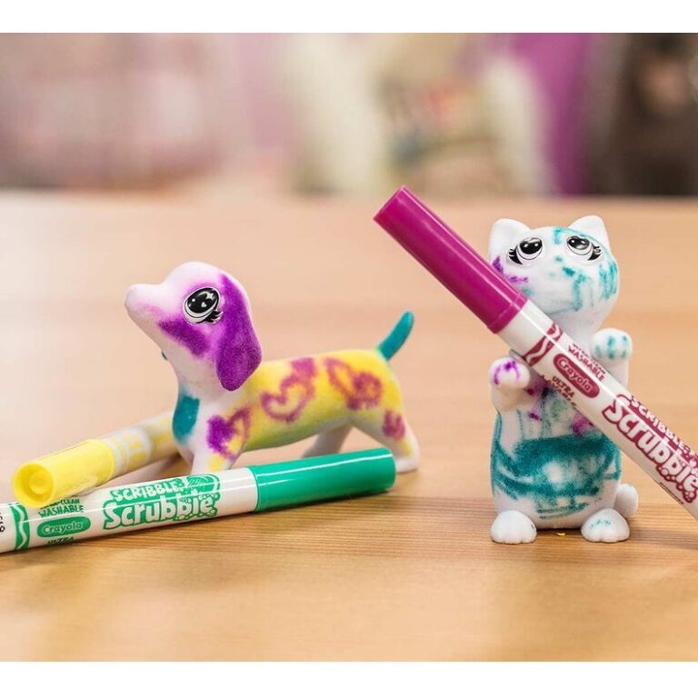 Crayola Scribble Scrubbie Pets Dog & Cats (Set of 2 with Markers ...
