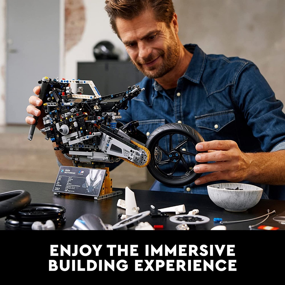 Lego 42130 Technic BMW M 1000 RR Building Set for Adults (1,920 Pieces ...