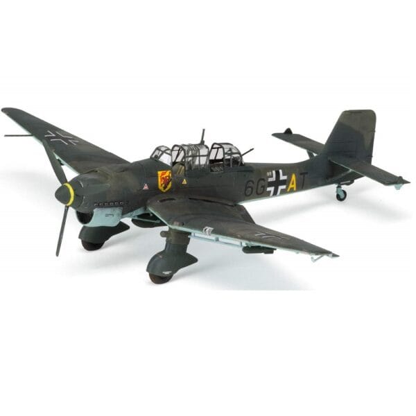 Airfix 1:72 Scale Junkers Ju87B01 Stuka Aircraft Model Kit for Age 8 ...
