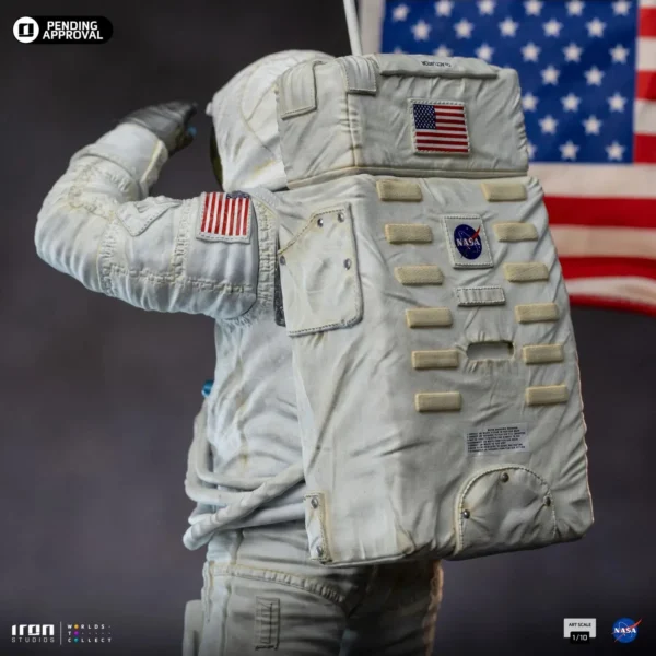Pre-Order - Statue Apollo 11 Astronaut - Nasa - Art Scale 1/10 - Iron ...